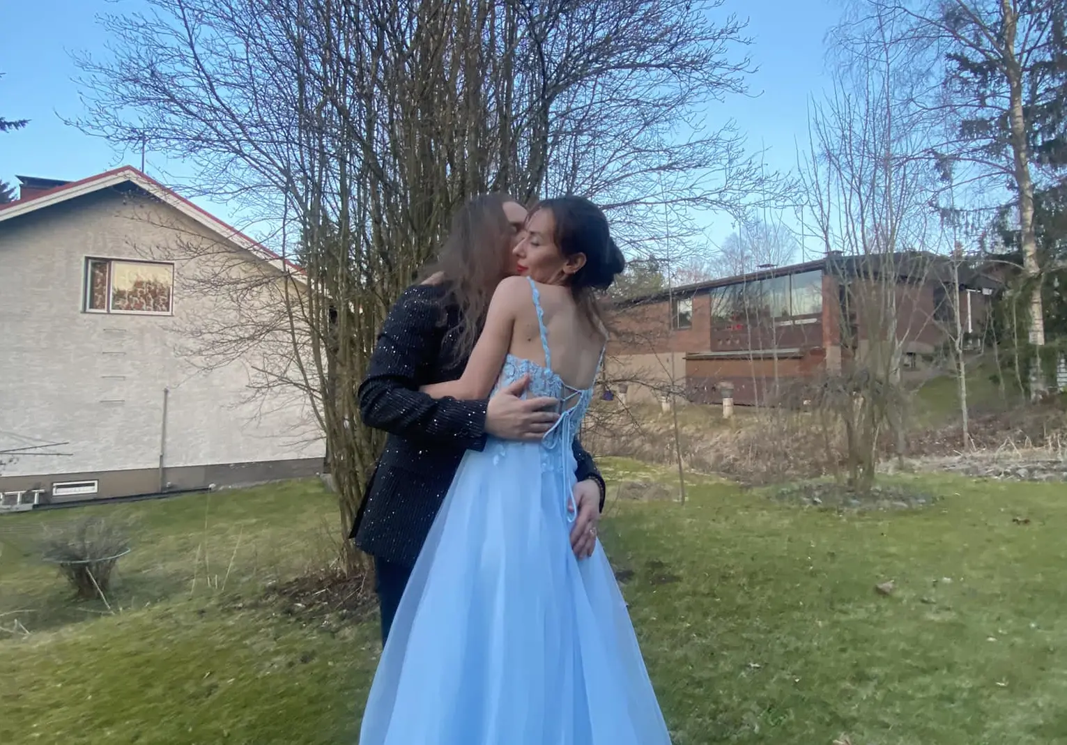 Jarkko Aholan vaimo ja hääpäivän tarina